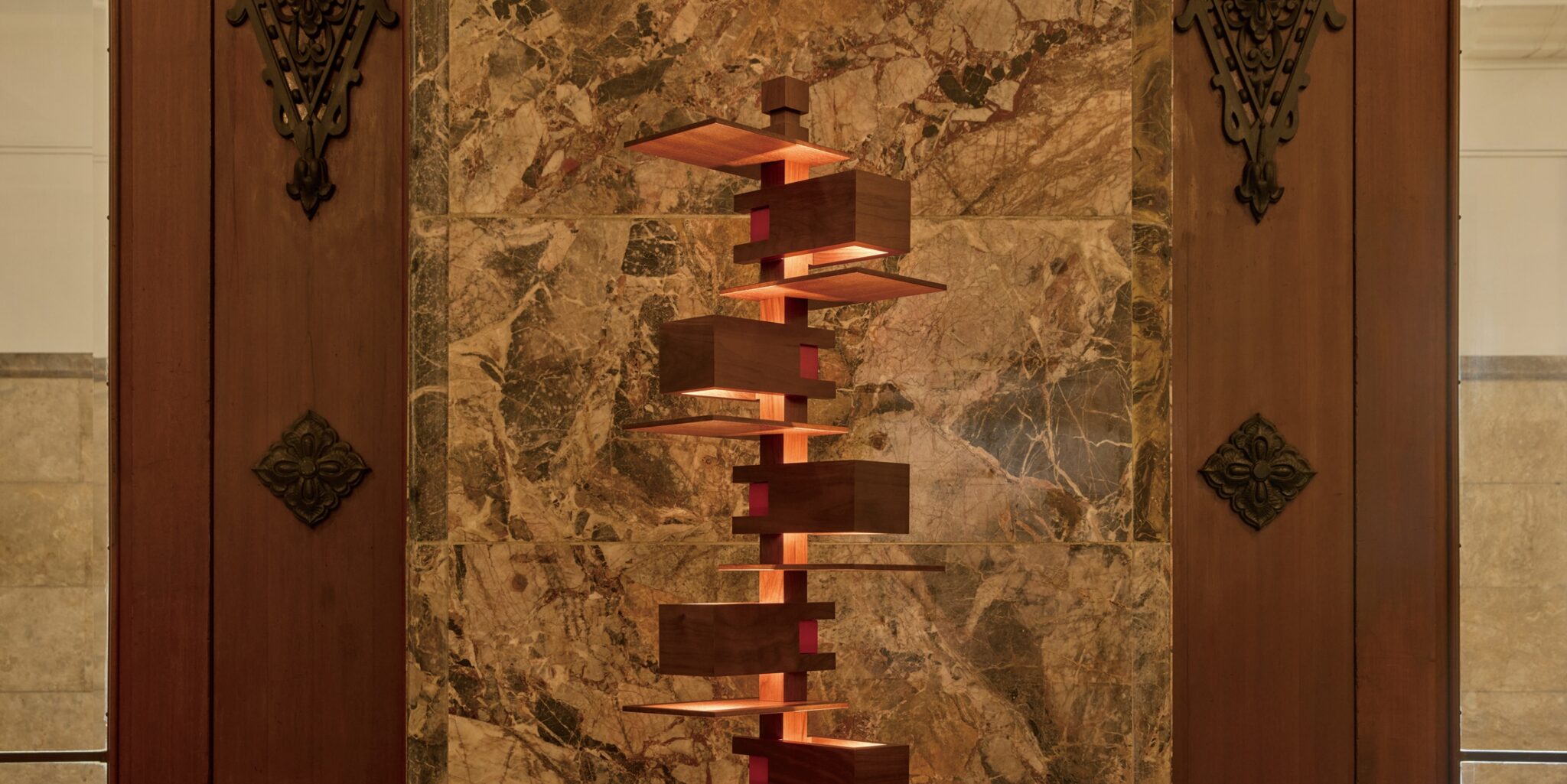 TALIESIN® 2 WALNUT | YAMAGIWA