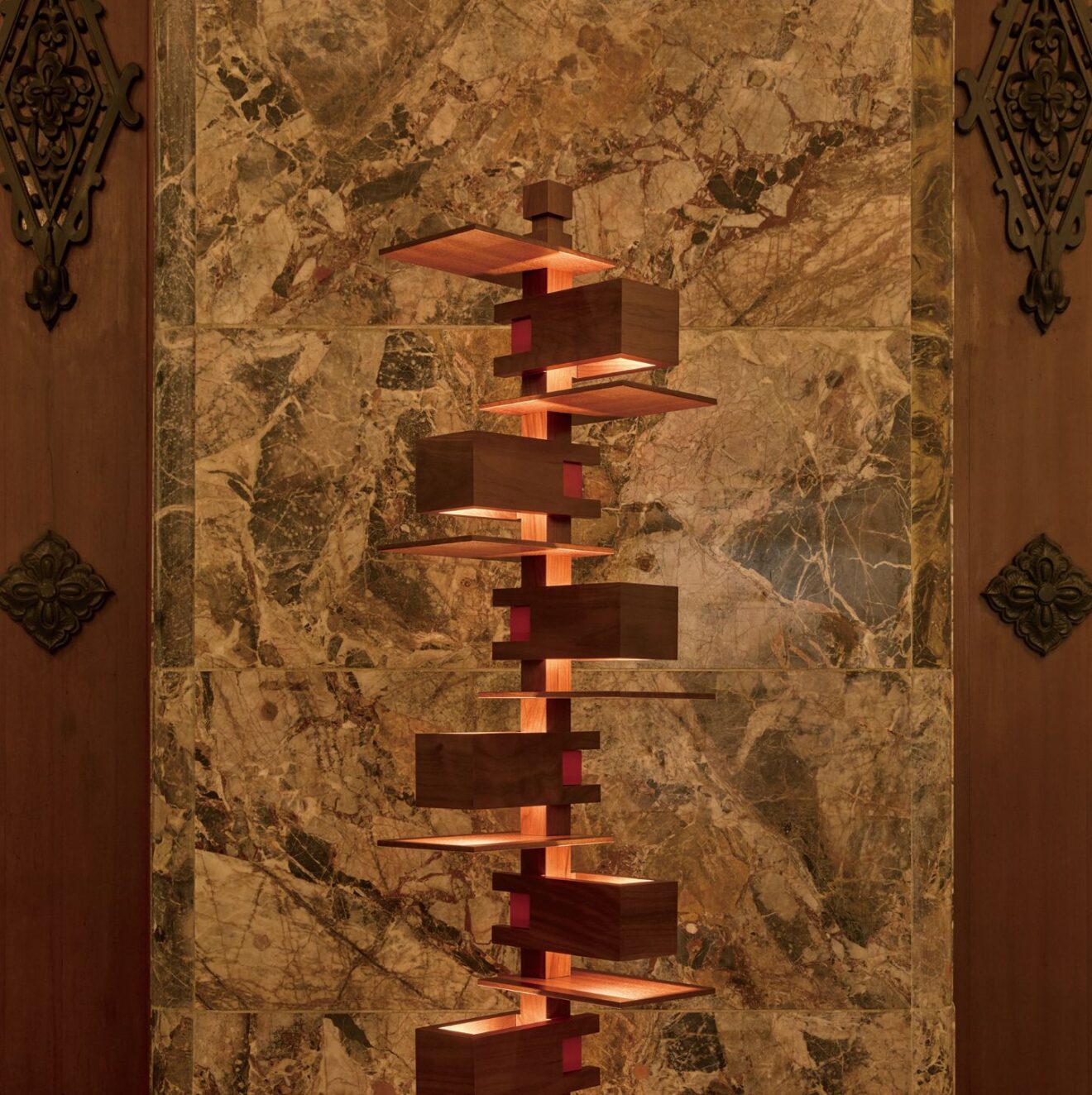 TALIESIN® 2 WALNUT | YAMAGIWA